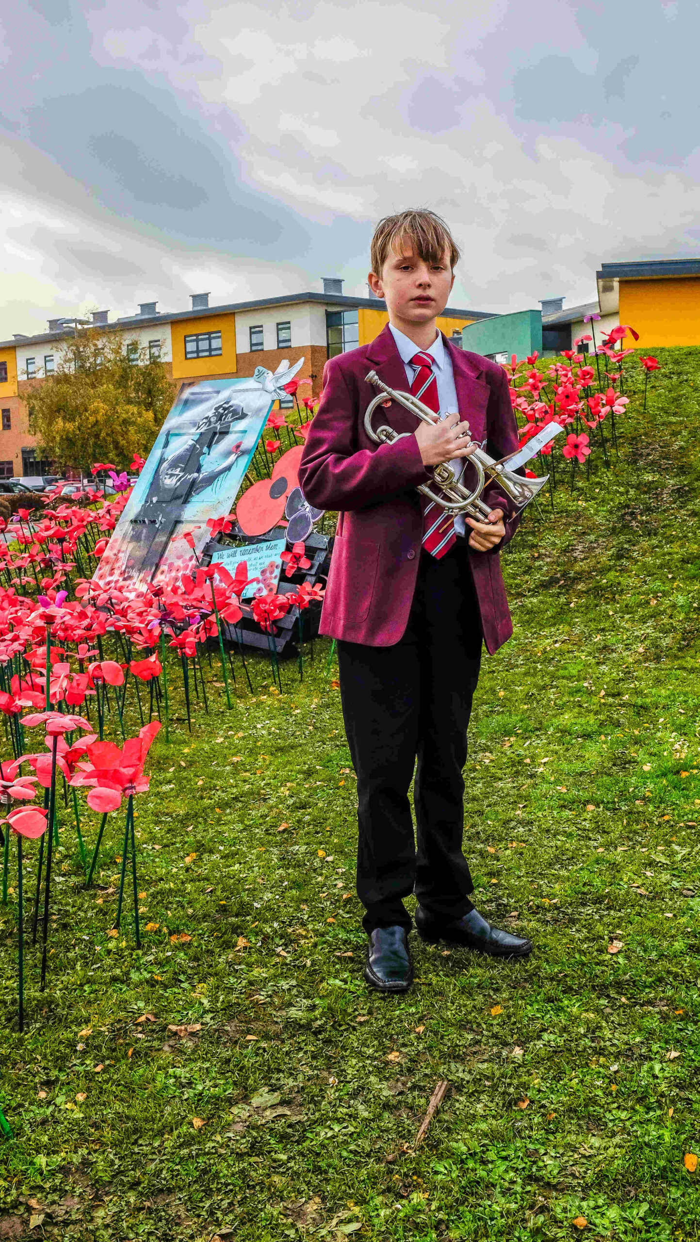 FE News | Art students create poignant poppy field as Bishop Auckland ...