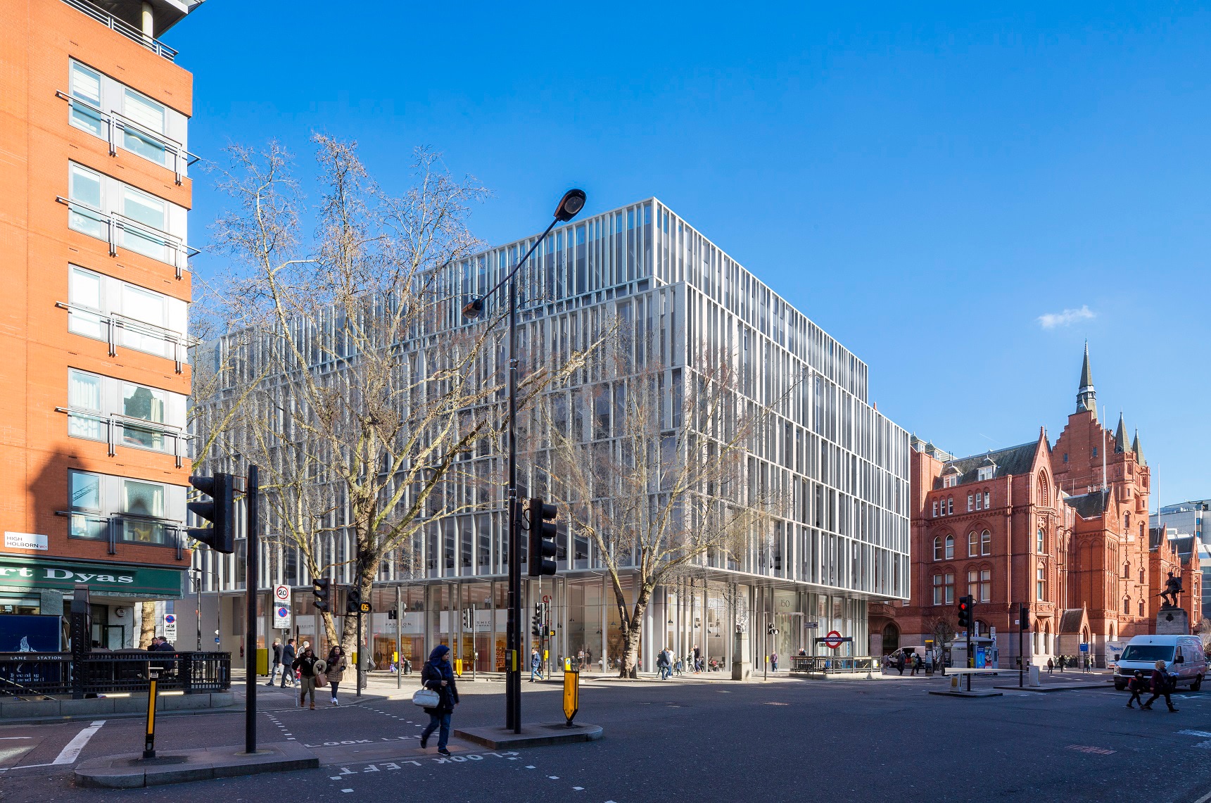 WestKing students compete to design hoarding for prime London location – FE News