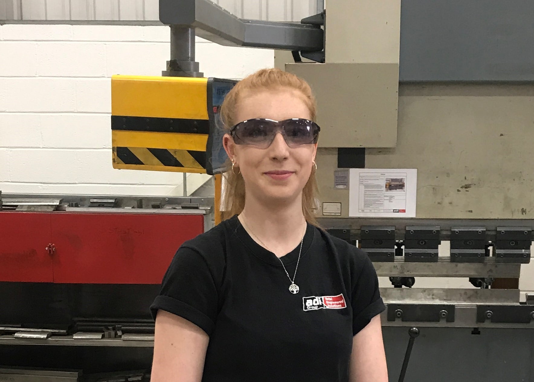 Teenage female apprentice wins praise from national women in ...