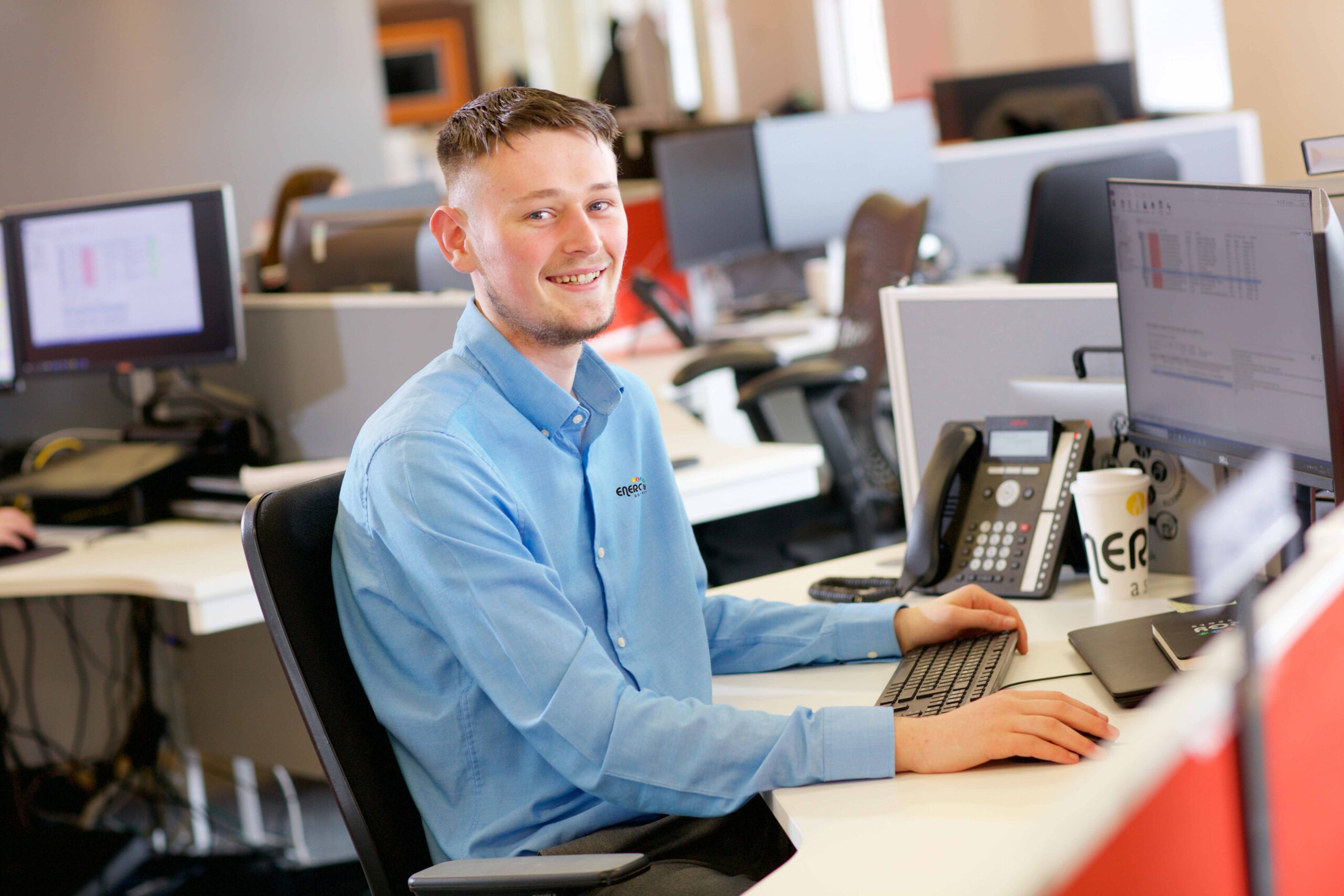 FE News | Apprenticeships are great for young people and career changes