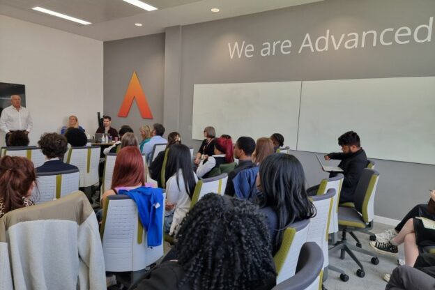 FE News | Birmingham’s BMet Students challenged to ‘Business Hackathon ...