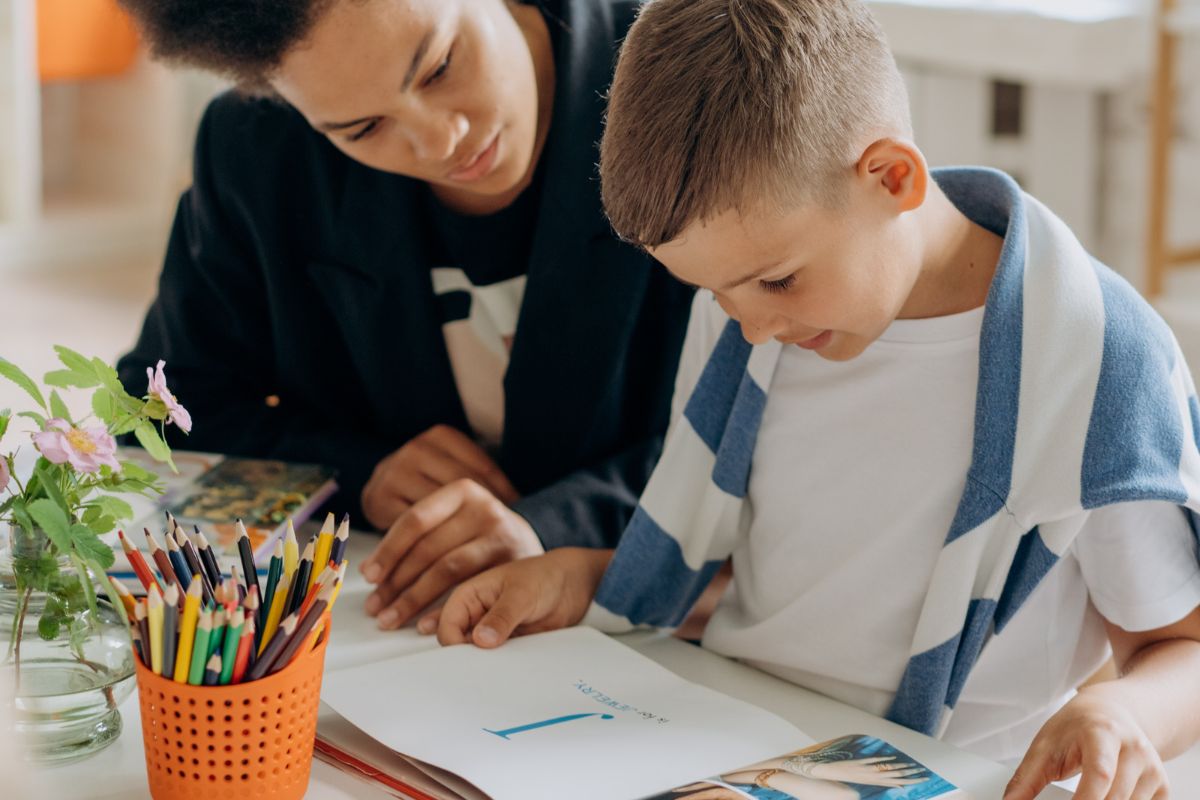 FE News | Evidence lacking on what works to support students with ...