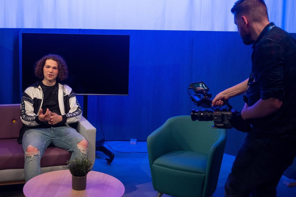 FE News | Former Barking & Dagenham College students returned to ...