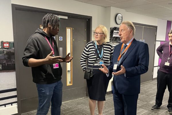 FE News | Celebrating ‘Love our Colleges’ Week: LSEC welcomes local MP