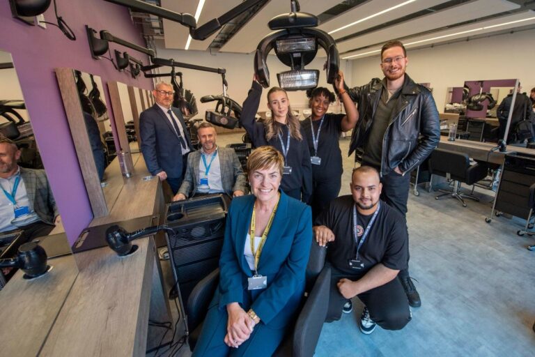 FE News | Spring into Deloitte: With over 1,000 work experience places ...